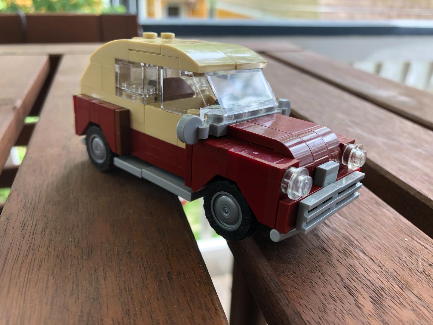 LEGO MOC Dark red vintage car by De_Marco | Rebrickable - Build with LEGO