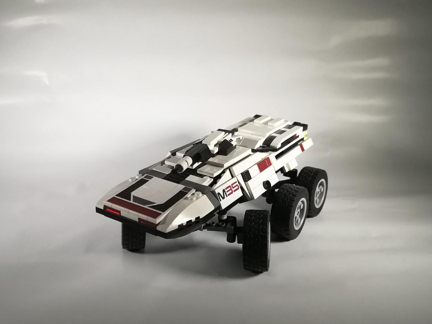 LEGO MOC Mass Effect M-35 Mako by ElijahLittle | Rebrickable - Build ...