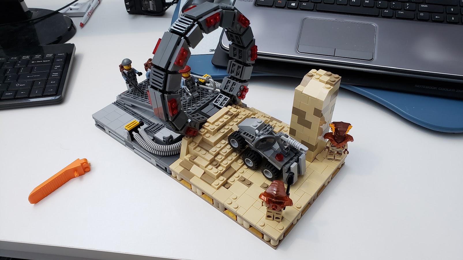LEGO MOC Stargate Bookends by Yatkuu | Rebrickable - Build with LEGO