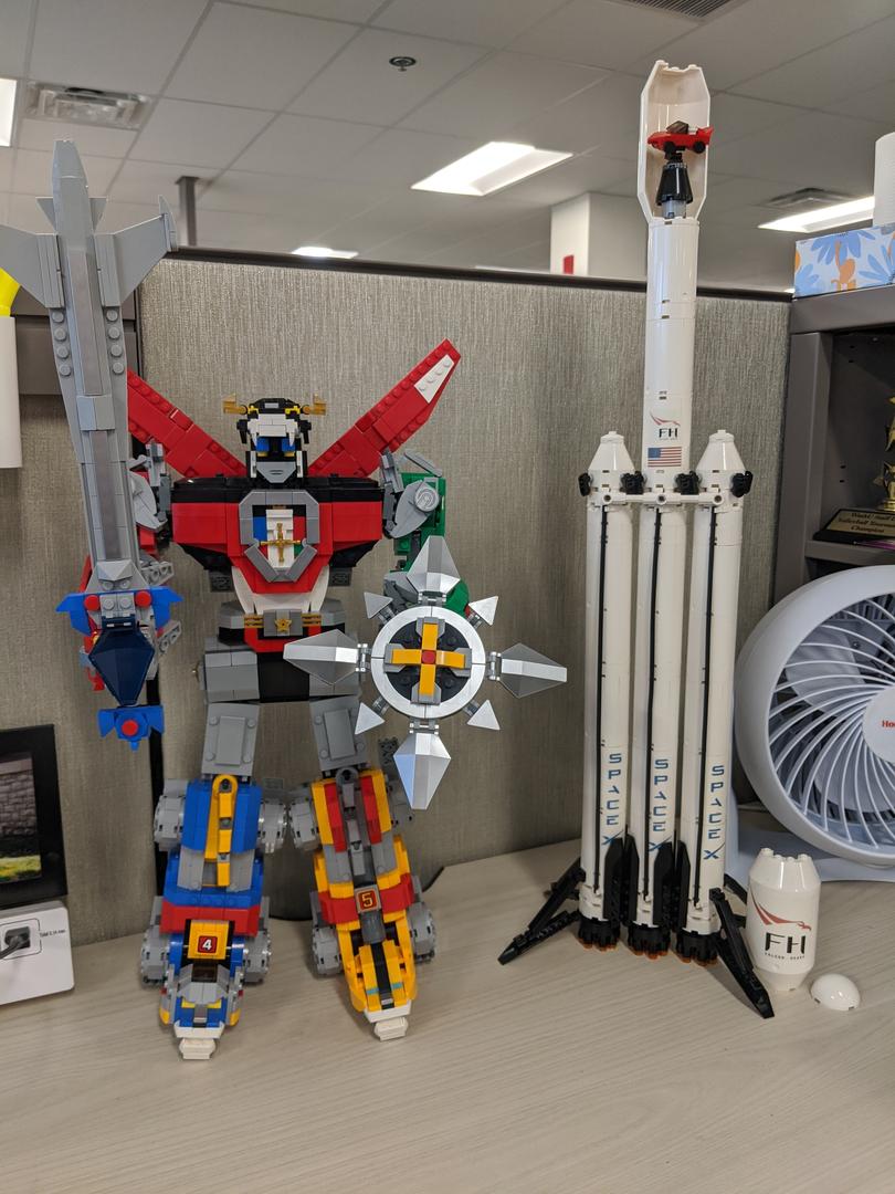 LEGO MOC SpaceX Falcon Heavy Block 5 (Saturn V scale) UPDATED by ...