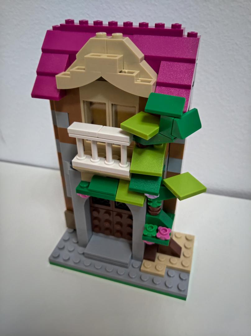 LEGO MOC Old Building by BrickBrush | Rebrickable - Build with LEGO