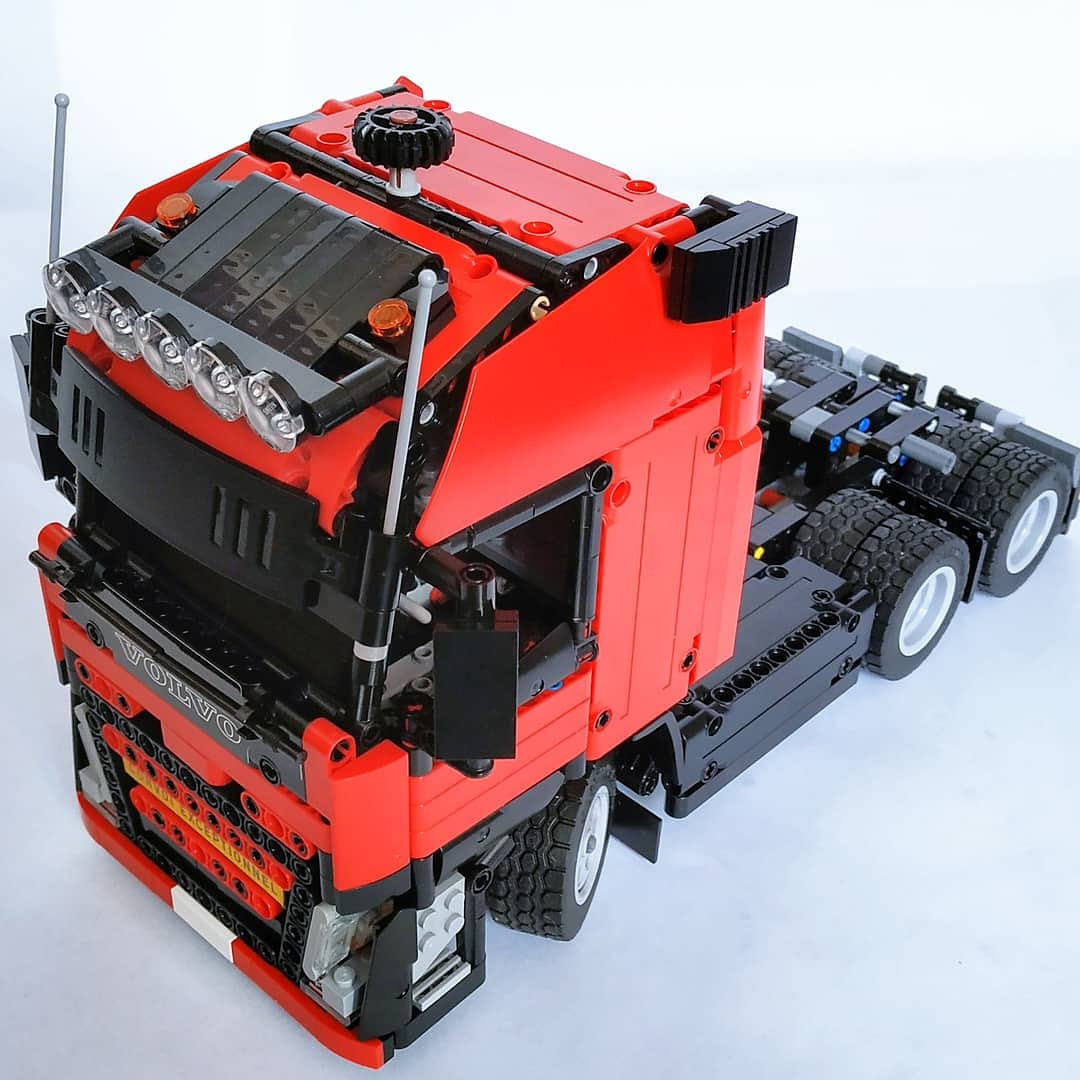 LEGO MOC Volvo FH tractor unit (2 options) by technicprojects ...