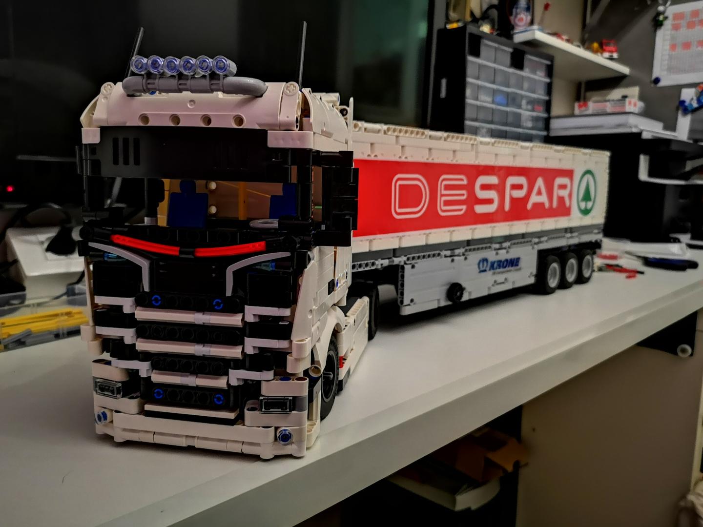 LEGO MOC Scania truck and steering trailer by technicprojects | Rebrickable - Build with LEGO