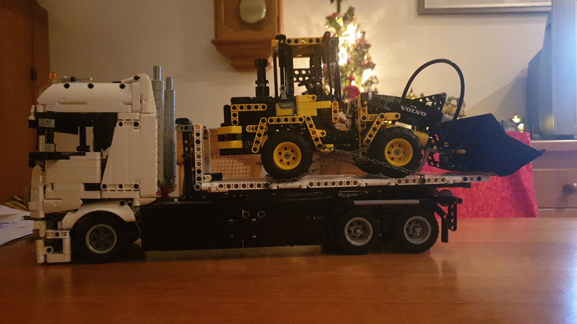LEGO MOC Scania truck and steering trailer by technicprojects | Rebrickable - Build with LEGO