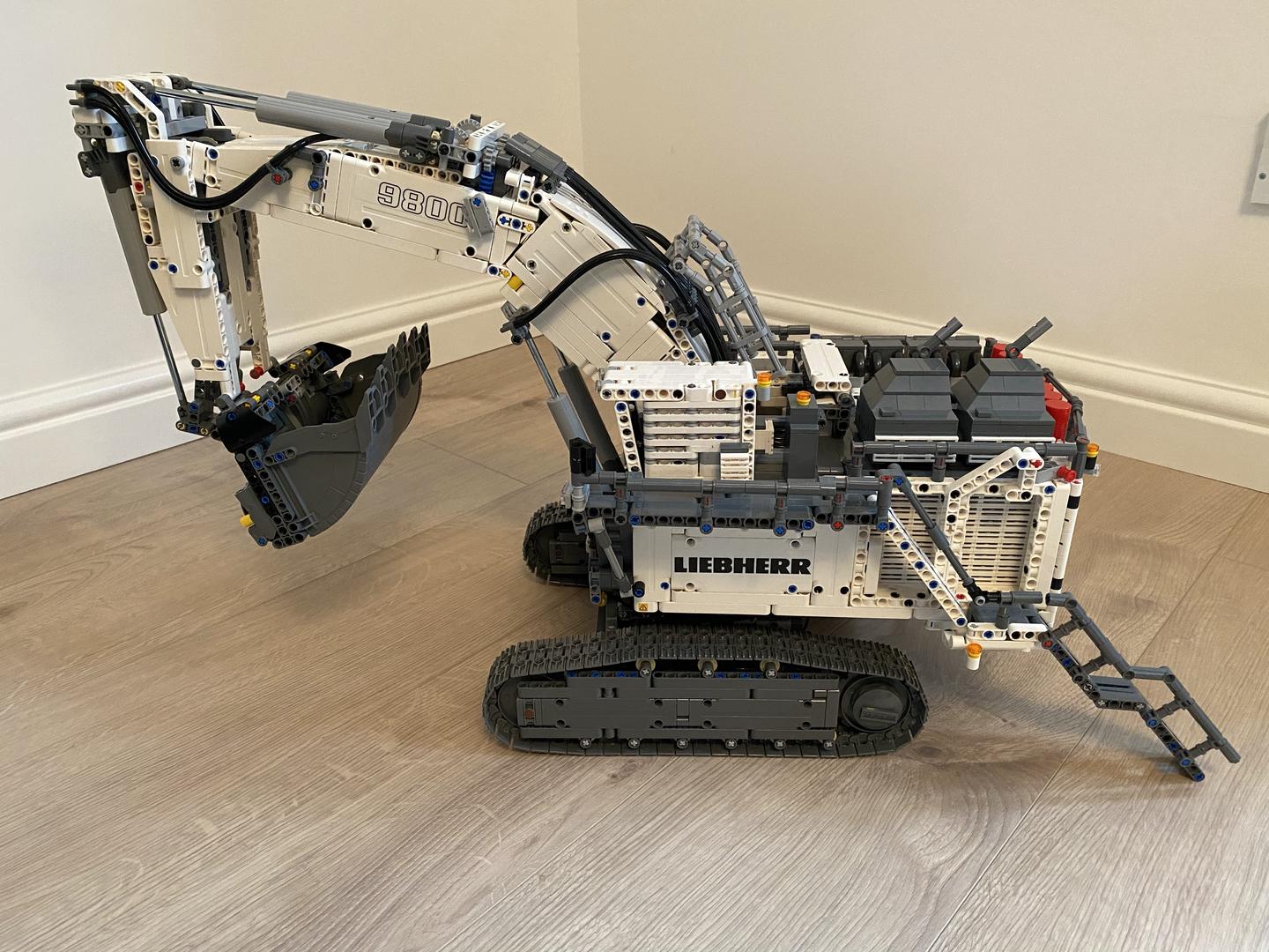 LEGO MOC Custom Control+ 42100 Backhoe modification by CustomBricks.de ...