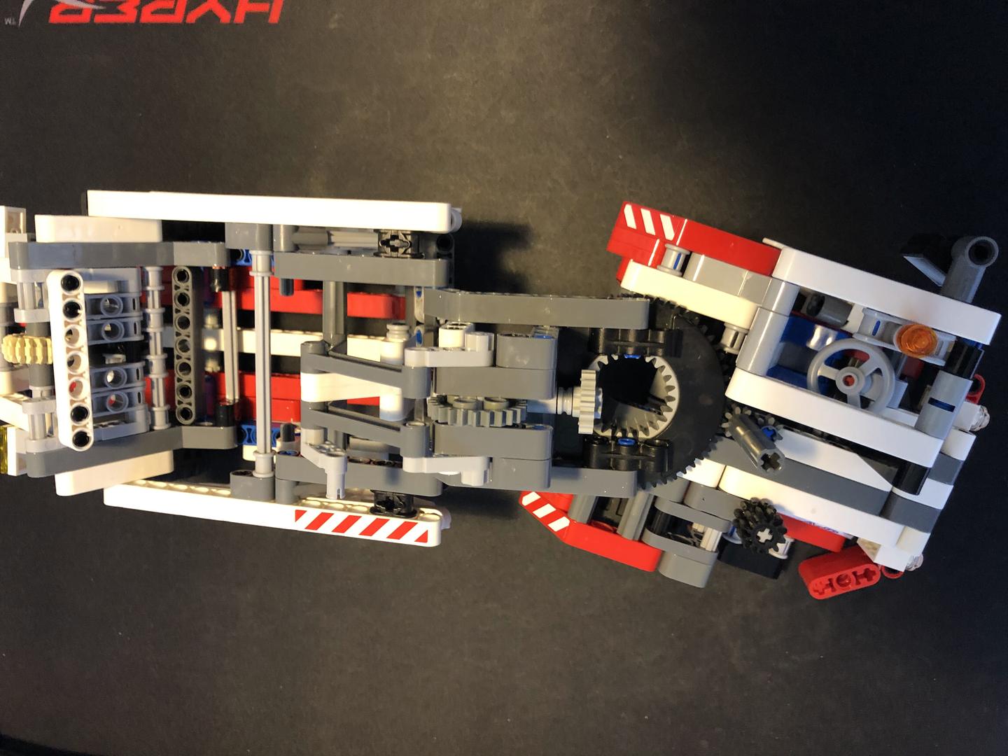 LEGO MOC Scraper (8071) by grohl | Rebrickable - Build with LEGO