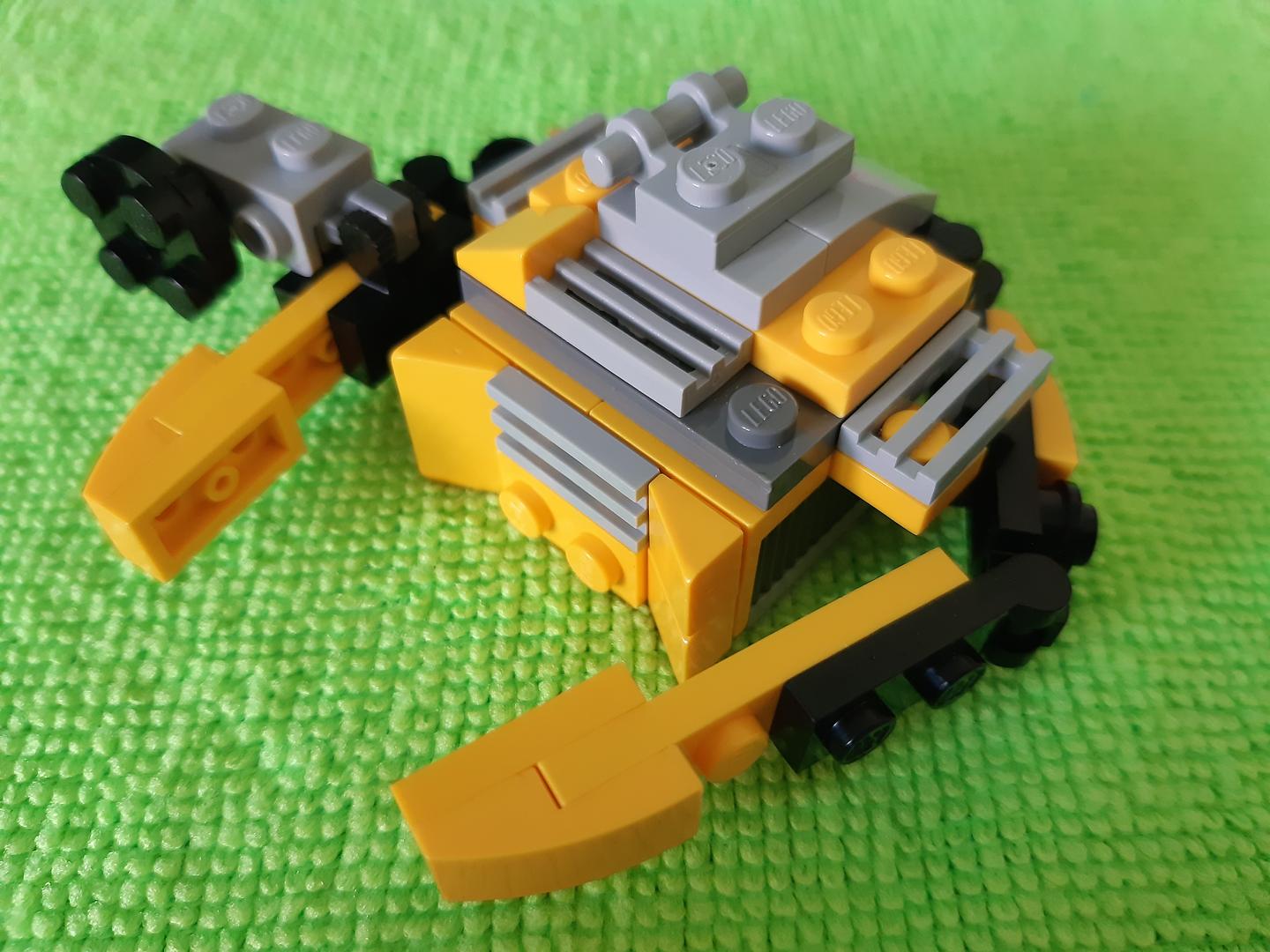 LEGO MOC 31014 - Millenium Falcon by LegoOri | Rebrickable - Build with ...