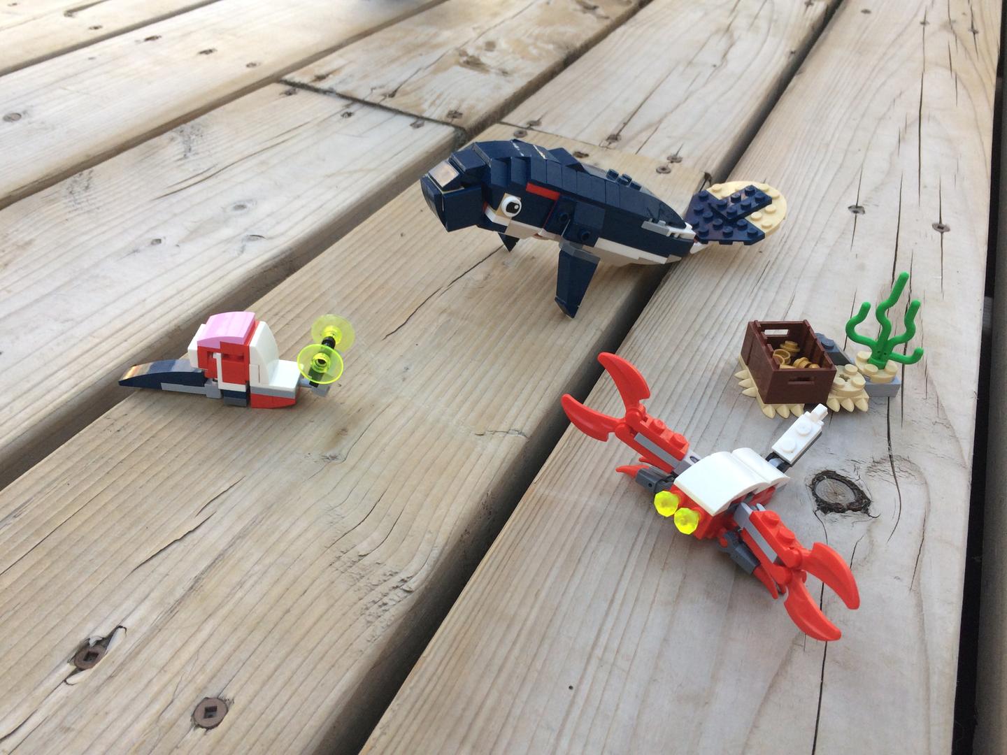 LEGO MOC 31088 Manatee by JoDa | Rebrickable - Build with LEGO