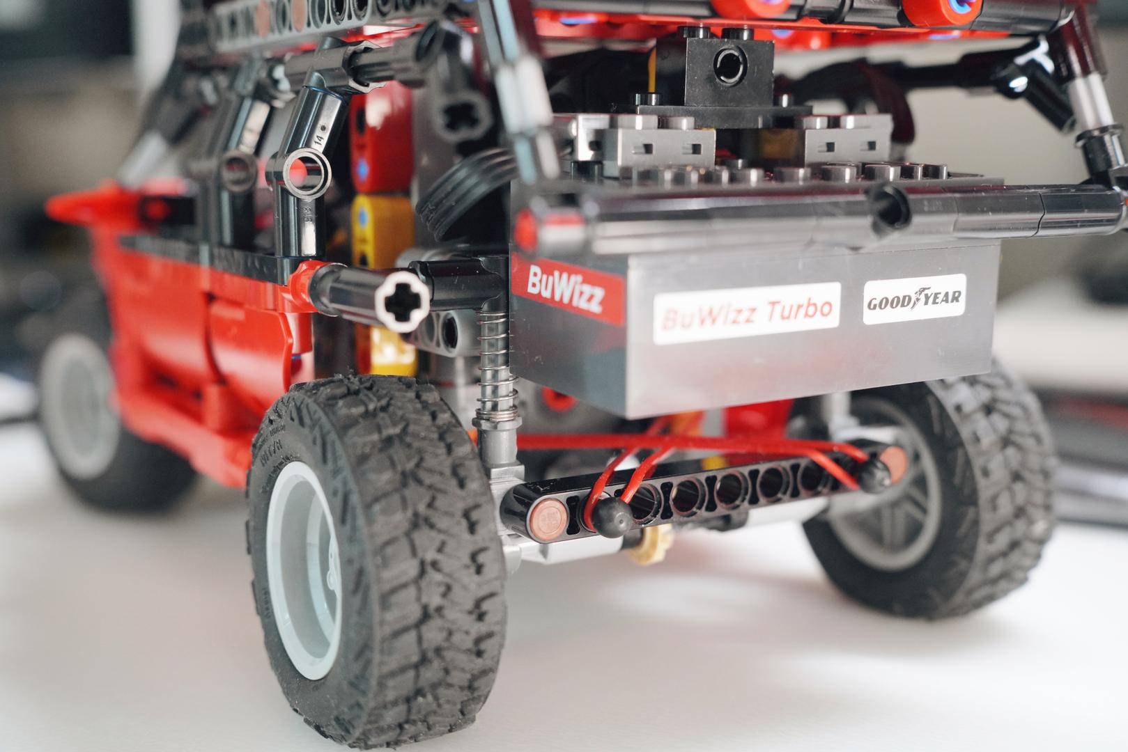 LEGO MOC 4x4 Desert Rally Offroader by syclone | Rebrickable - Build ...