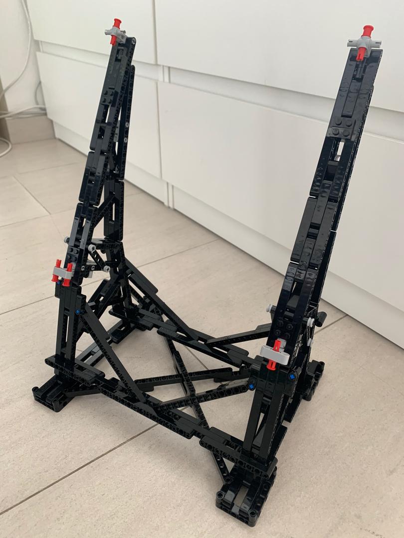 LEGO MOC Efferman's Vertical Stand for Millennium Falcon 75192 by ...