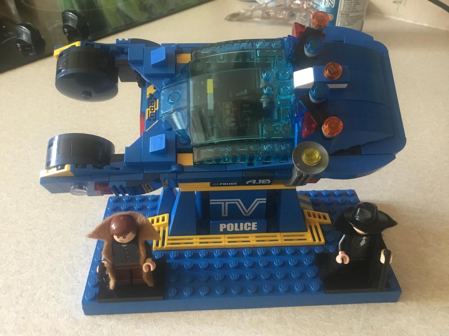 LEGO MOC Blade Runner Spinner 1982 by MOMAtteo79 | Rebrickable - Build ...