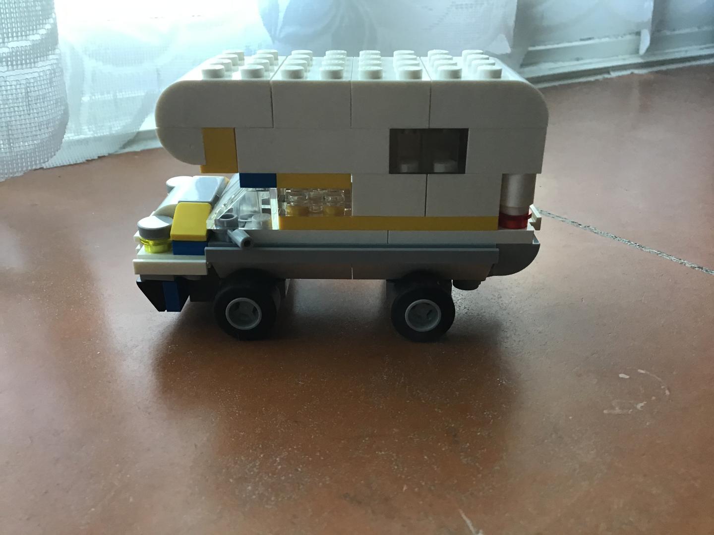 LEGO MOC Camping car by anasplathy | Rebrickable - Build with LEGO