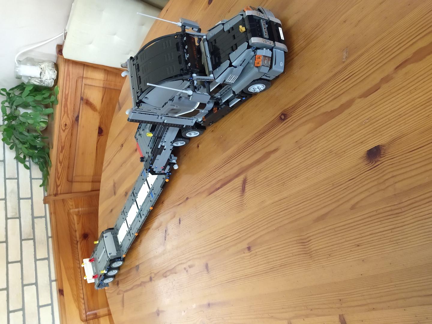 LEGO MOC Low loader with steering axles for 42078 Mack Anthem ...