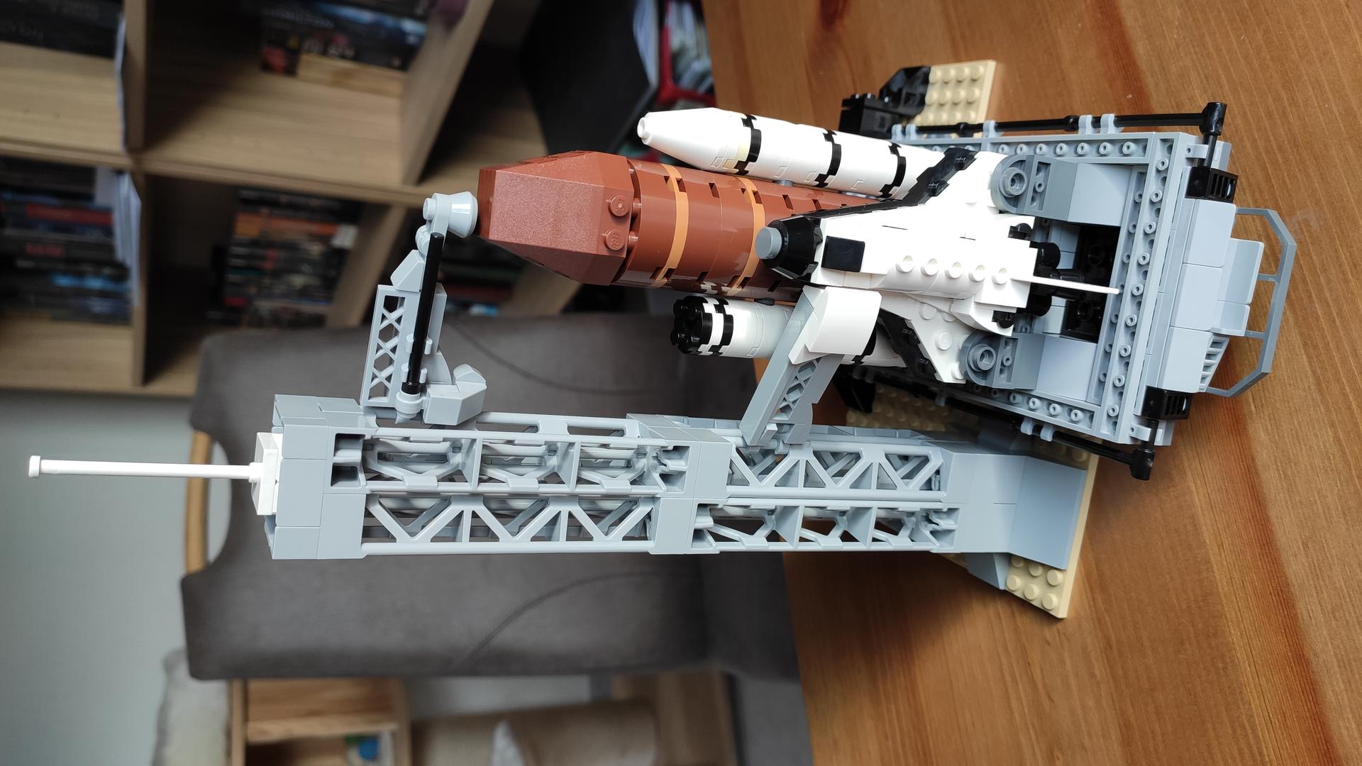 LEGO MOC Launch Pad (partial) & Crawler - Extras for Mini Space Shuttle ...