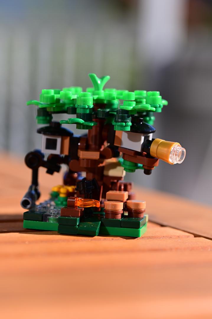 LEGO MOC Micro Tree House by pomx | Rebrickable - Build with LEGO