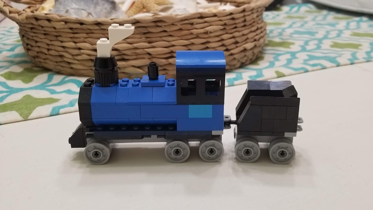 LEGO MOC Steam Locomotive with Tender by Chricki | Rebrickable - Build ...