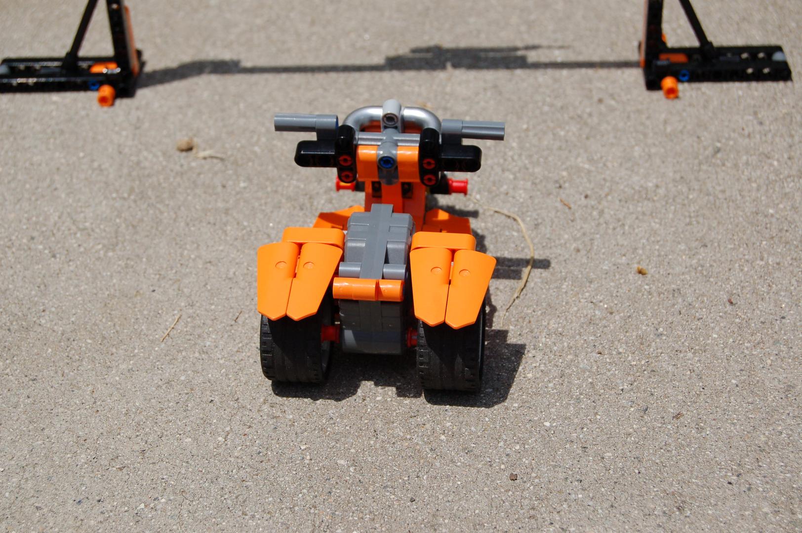 LEGO MOC 42104 Chopper Trike by Keep On Bricking | Rebrickable - Build ...