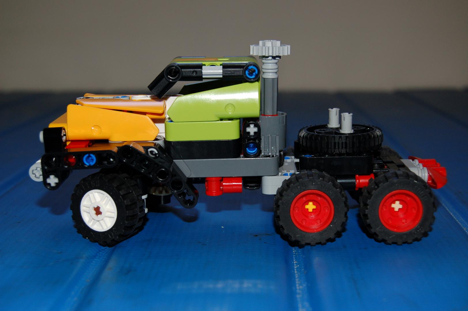 LEGO MOC Soviet Big Rig truck 42101+42102 combo by kostq | Rebrickable ...