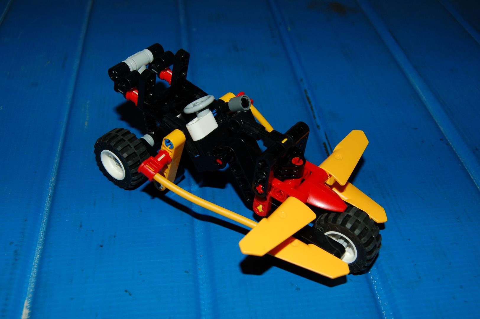 LEGO MOC Funny vehicle by eisi77 | Rebrickable - Build with LEGO