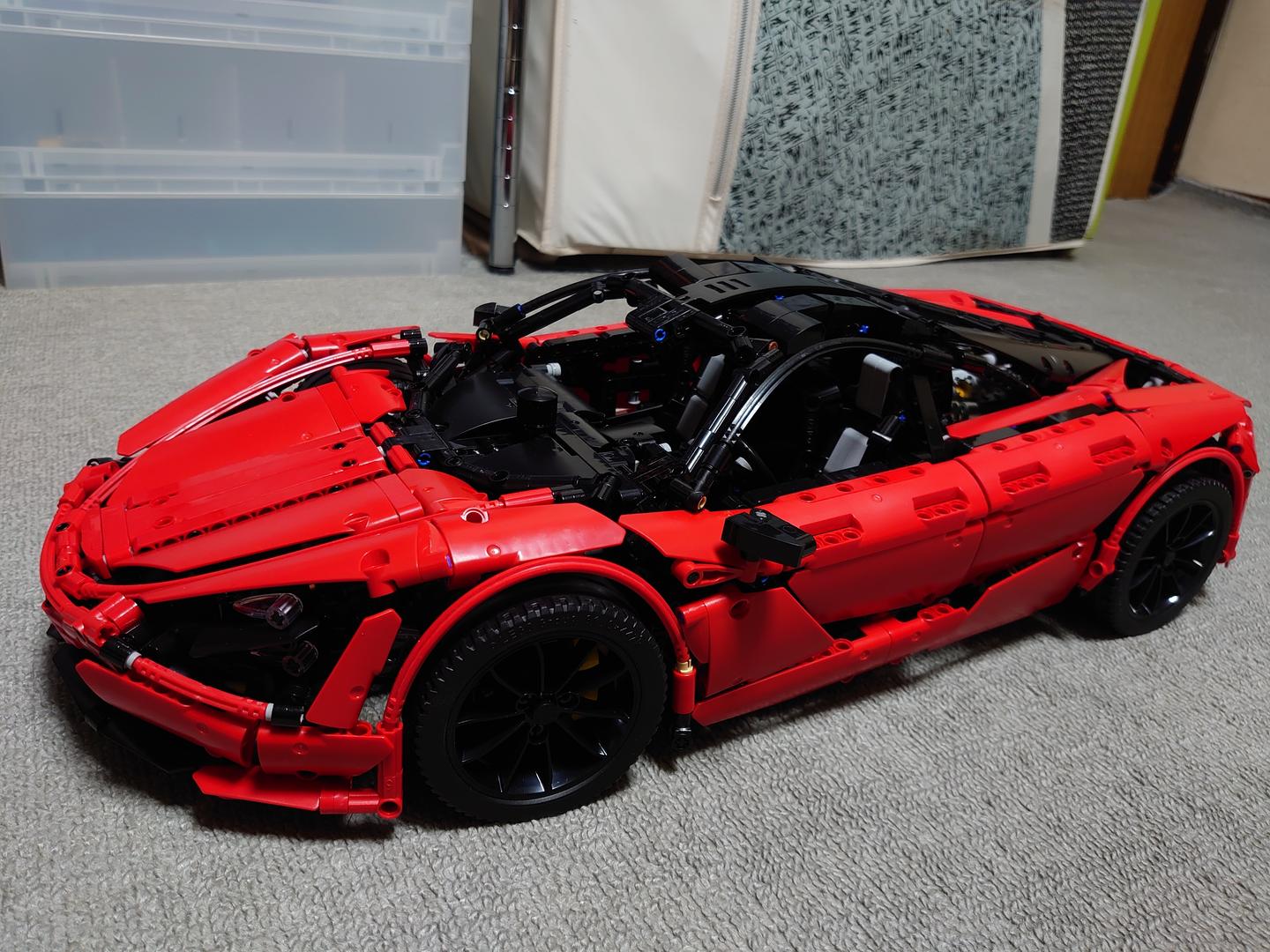 LEGO MOC 1:8 Mclaren 720S by Charbel | Rebrickable - Build with LEGO