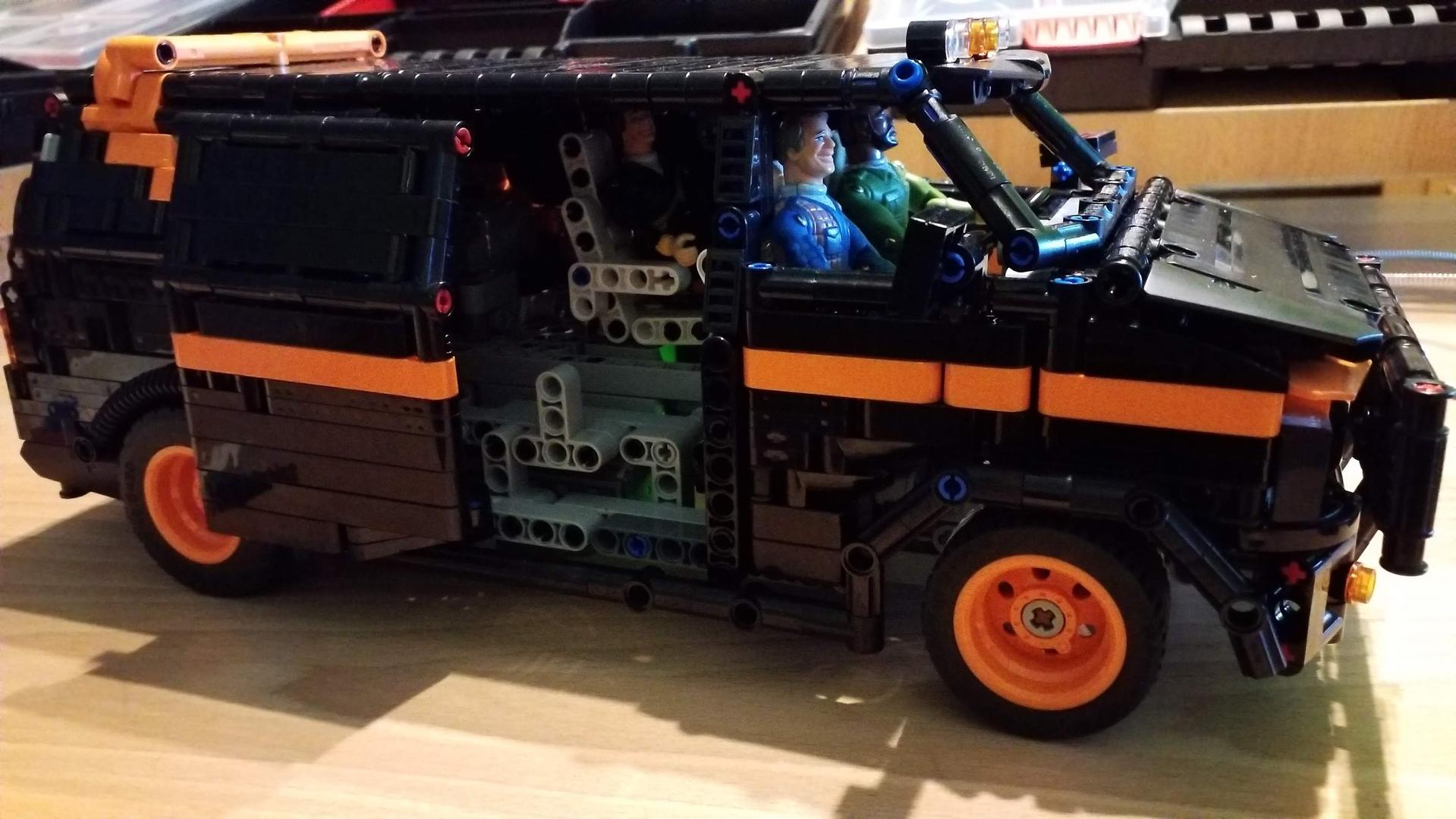 LEGO MOC A-Team Van by Chade | Rebrickable - Build with LEGO