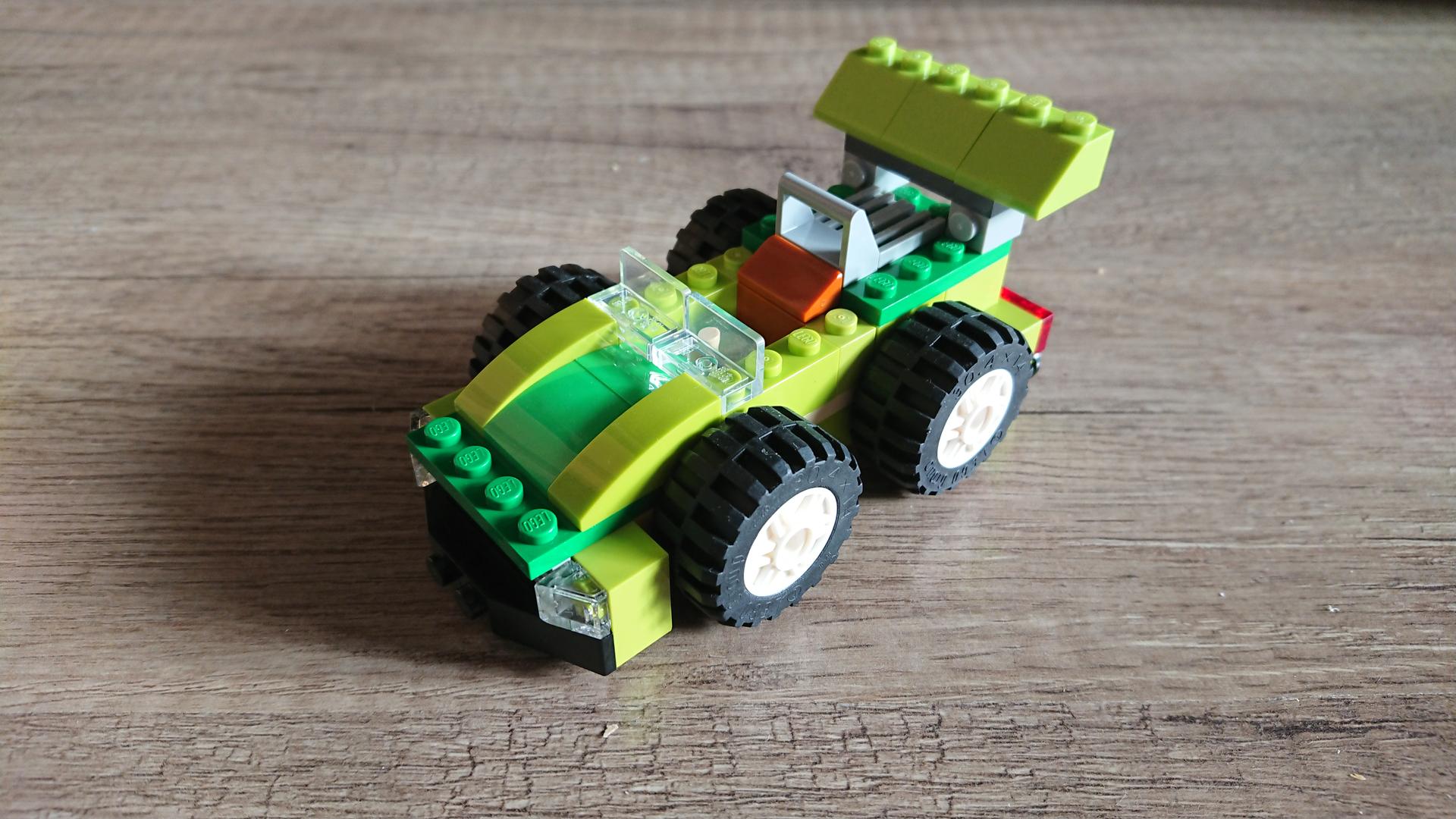 LEGO MOC Racing Car by BrickBrush | Rebrickable - Build with LEGO