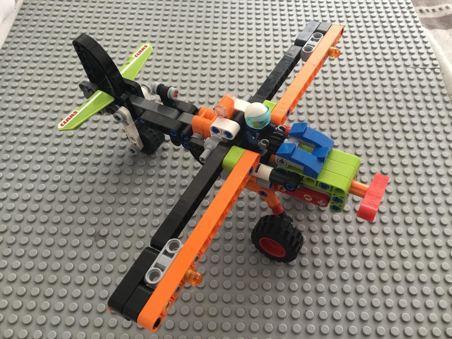 LEGO MOC CX Fighter Plane by TheLuckyOne | Rebrickable - Build with LEGO