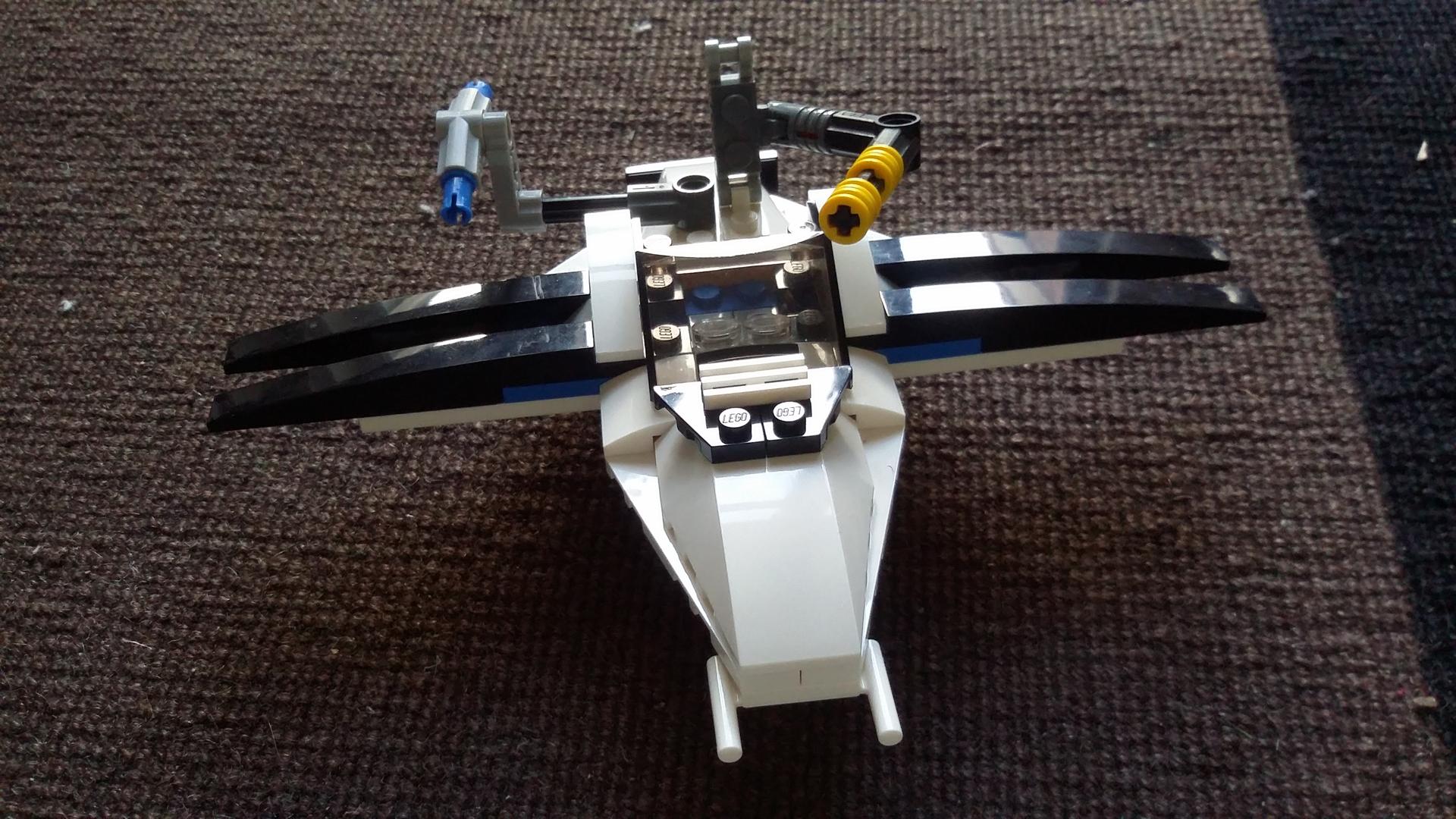 LEGO MOC Zebra Dart Atmo-Glider by arnoldtblumberg | Rebrickable ...