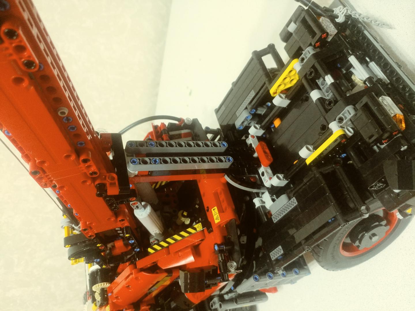 LEGO MOC Boom Support: Rough Terrain Crane by Lego-holic | Rebrickable ...