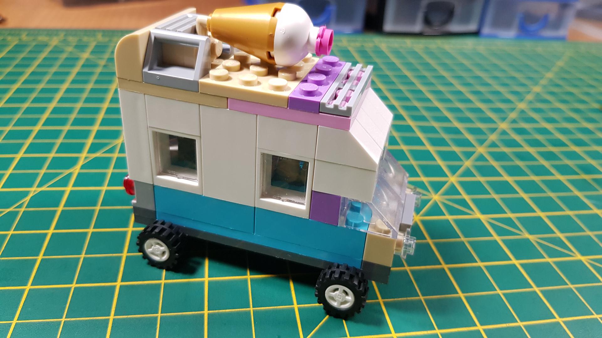 LEGO MOC 10715 Ice cream van by Lenarex | Rebrickable - Build with LEGO