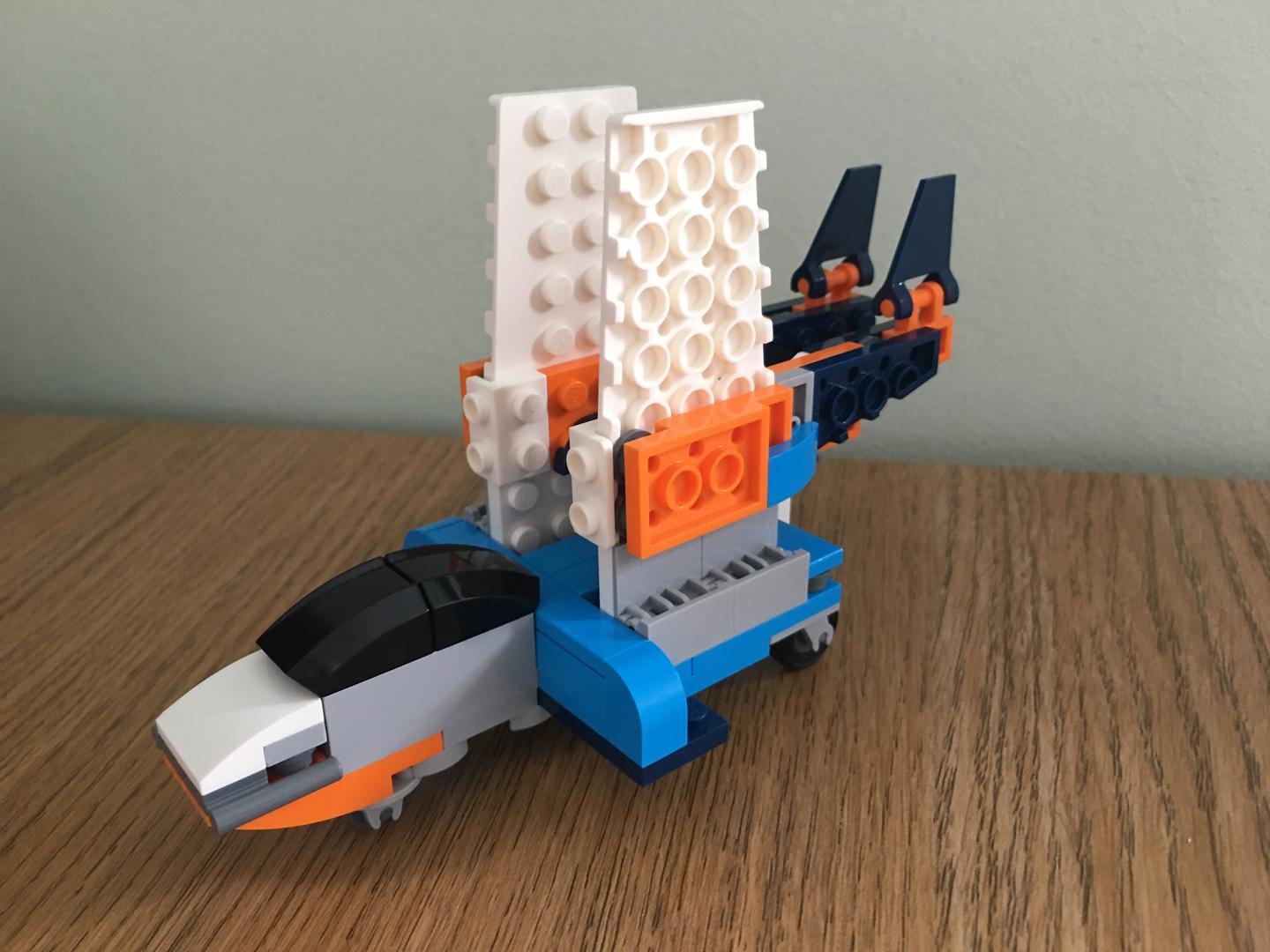 LEGO MOC Folding Flyer by willcapellaro | Rebrickable - Build with LEGO