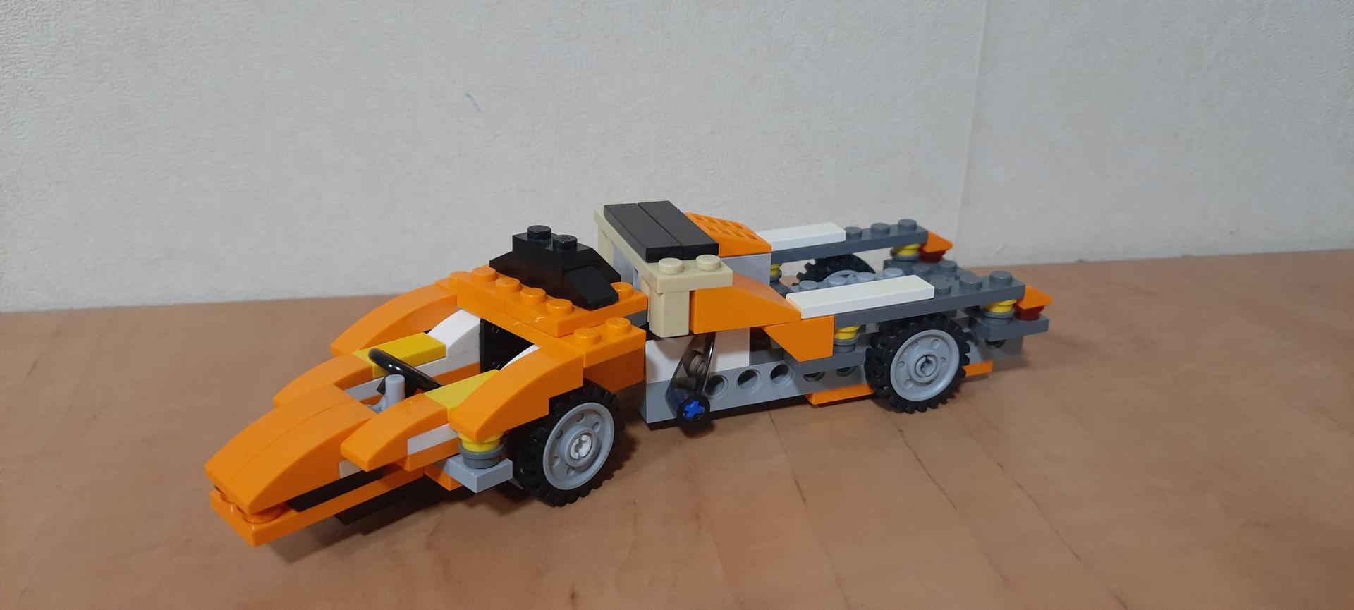 LEGO MOC 31017 Pivot Turning Loader by Schwimpy | Rebrickable - Build ...