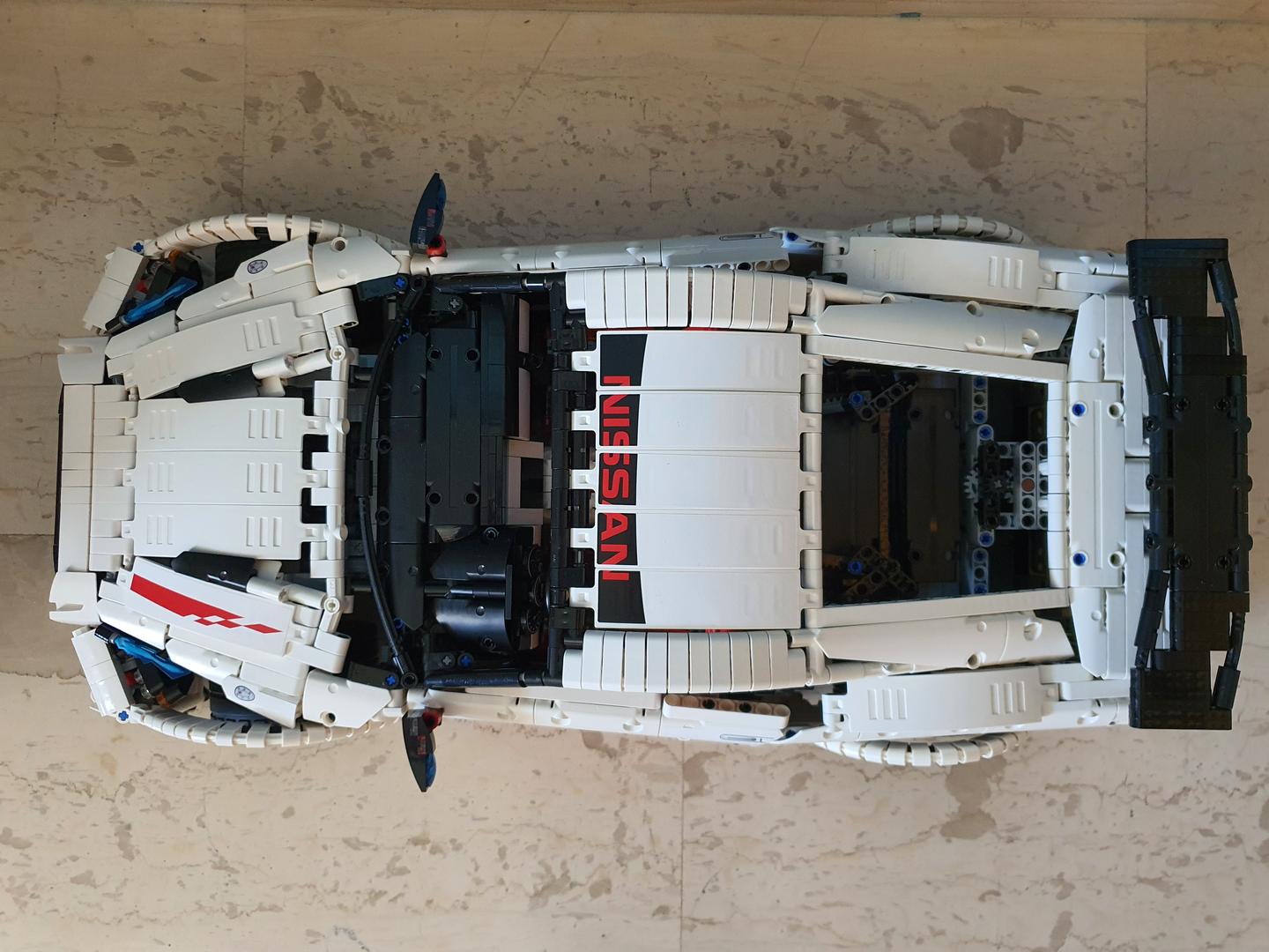 LEGO MOC Nissan GT-R by Loxlego | Rebrickable - Build with LEGO