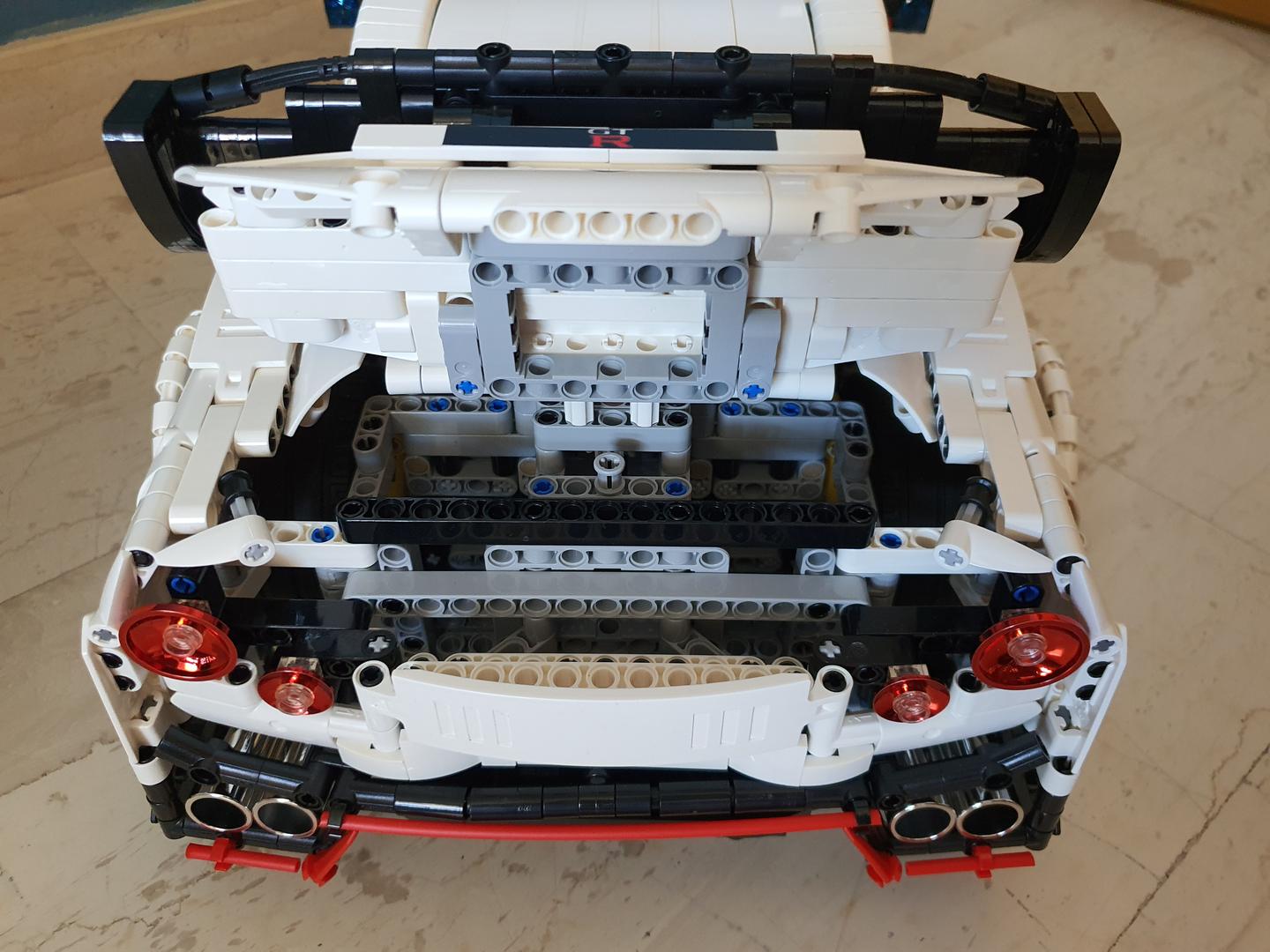 LEGO MOC Nissan GT-R by Loxlego | Rebrickable - Build with LEGO