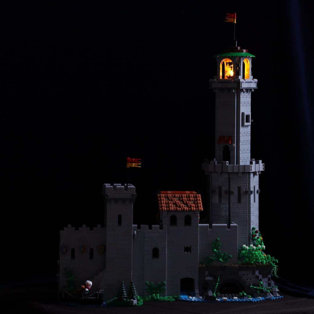 LEGO MOC Fortified Lighthouse - 10305 Lion Knight's Castle Alternative ...