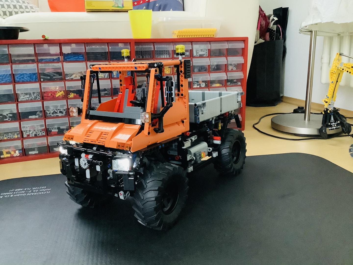 LEGO MOC 8110 Unimog MOC RC by jb70 | Rebrickable - Build with LEGO