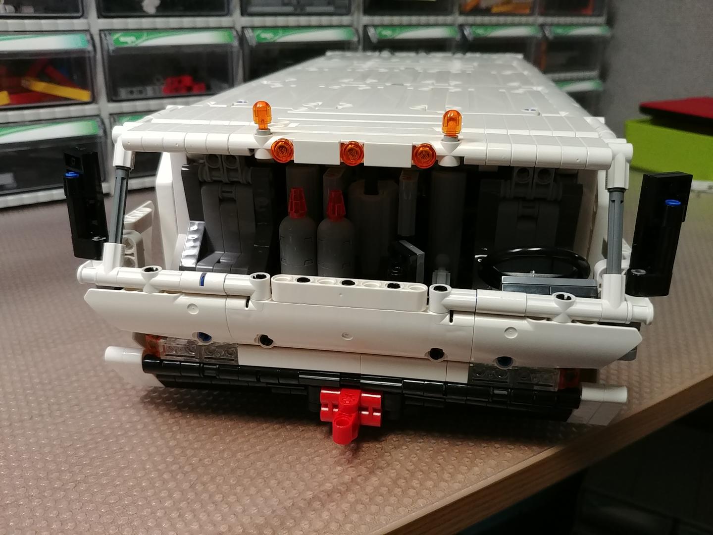 LEGO MOC Aircraft Pushback Tractor by Steelman14a | Rebrickable - Build ...