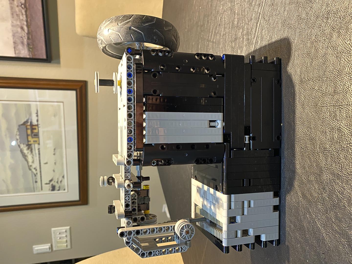 LEGO MOC Sewing Machine by nikopp | Rebrickable - Build with LEGO