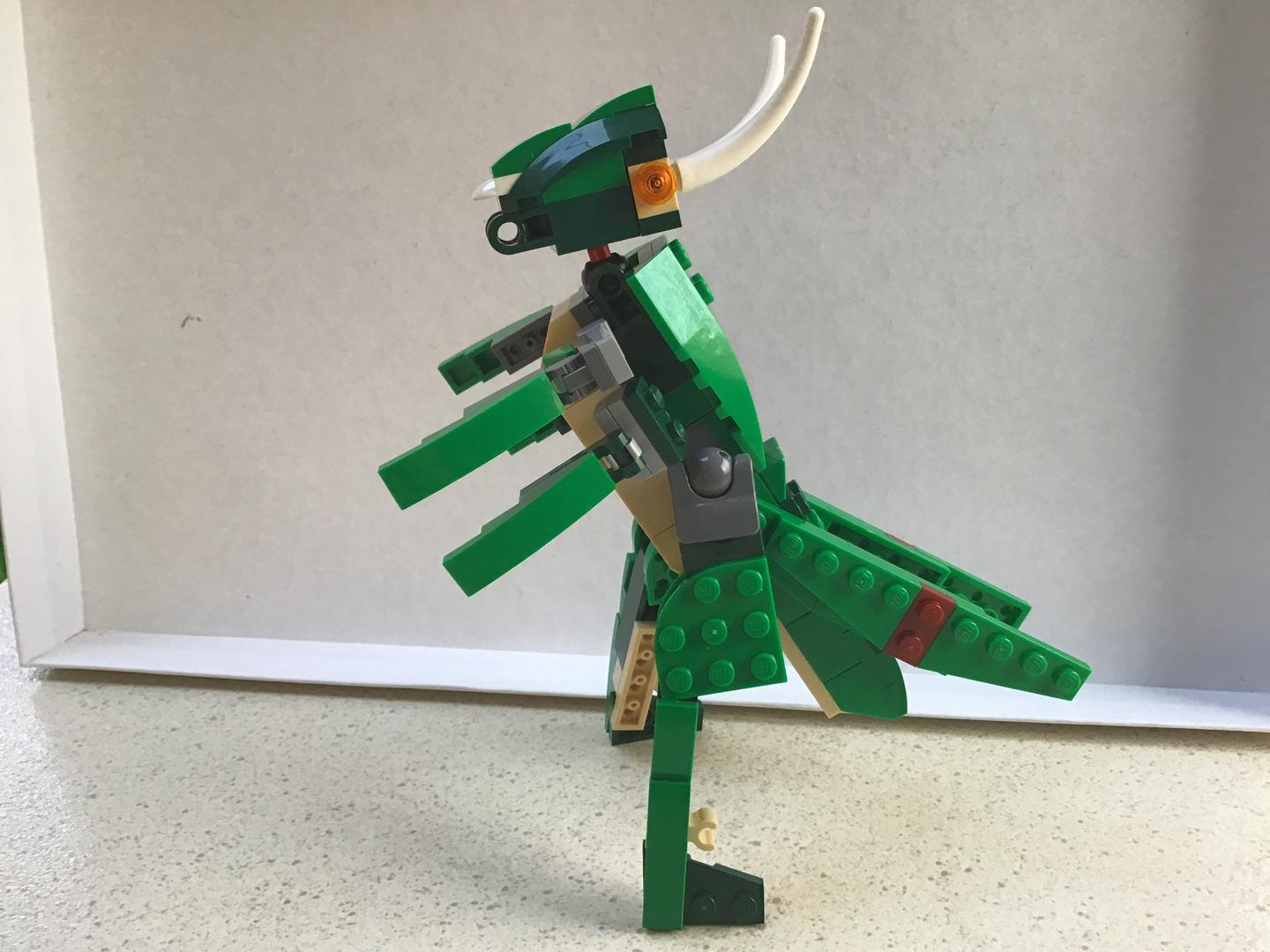 LEGO MOC 31058 Grasshopper by apparat | Rebrickable - Build with LEGO