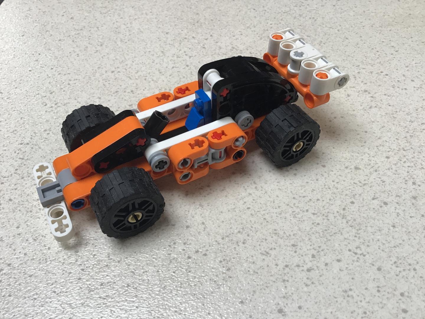 LEGO MOC 42088 Formula1 by Keep On Bricking | Rebrickable - Build with LEGO