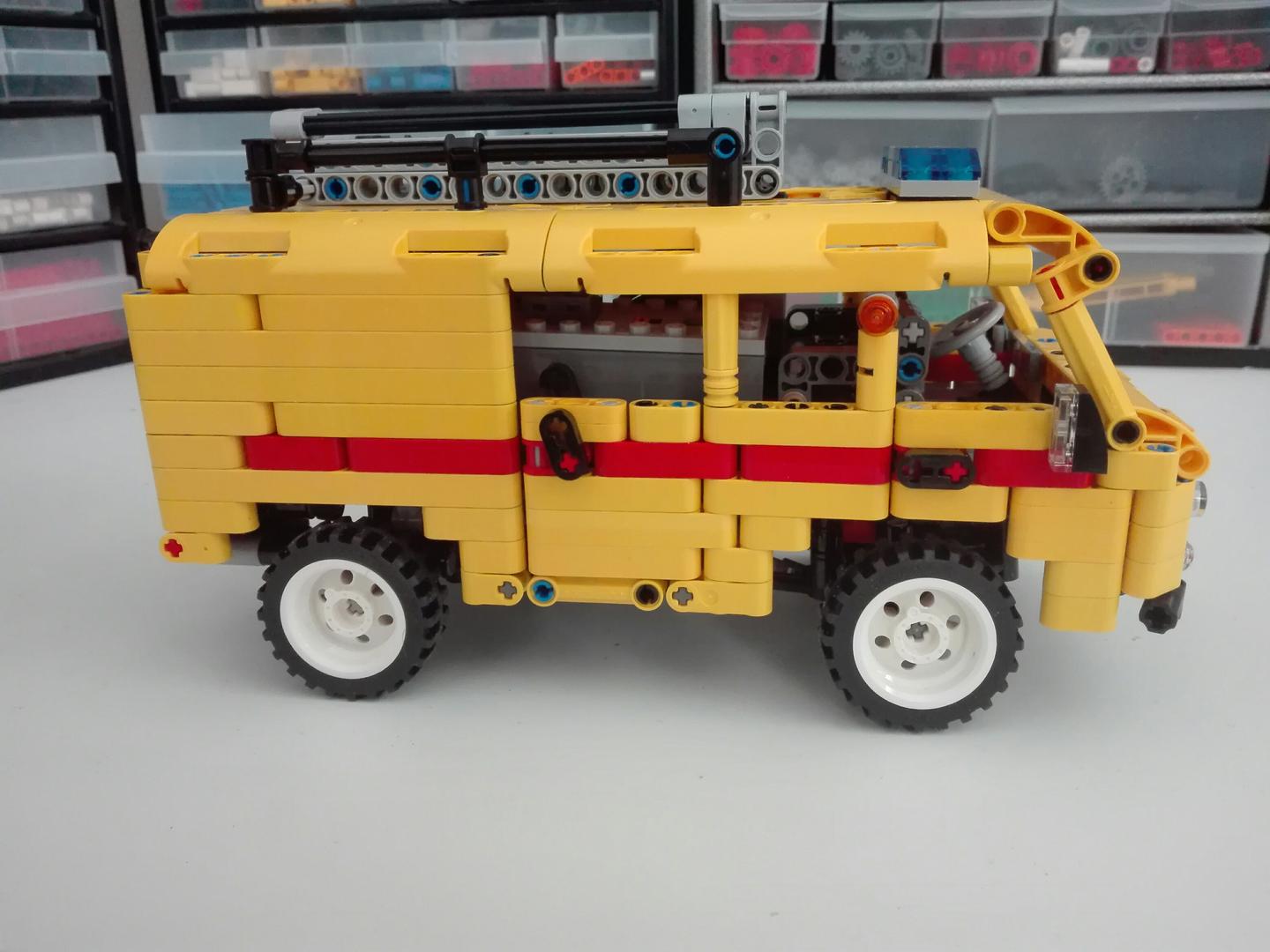 LEGO MOC-7534 UAZ-452 Gas Service Truck (Technic 2016) | Rebrickable ...