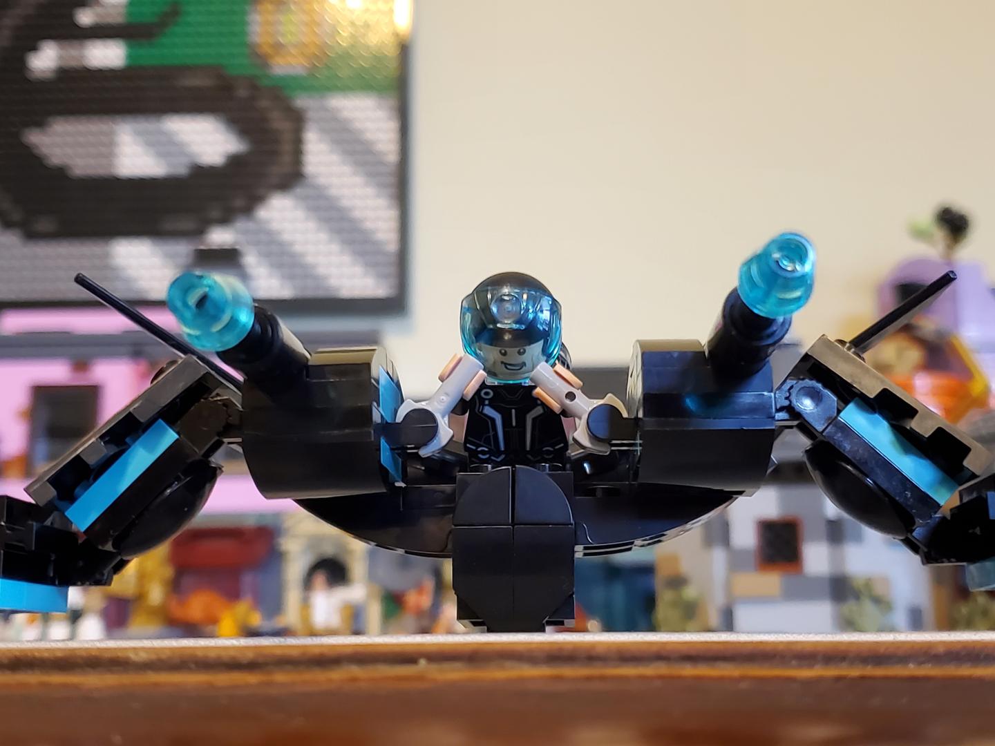 LEGO MOC Tron: Legacy Sam's Light Jet by SFH_Bricks | Rebrickable ...