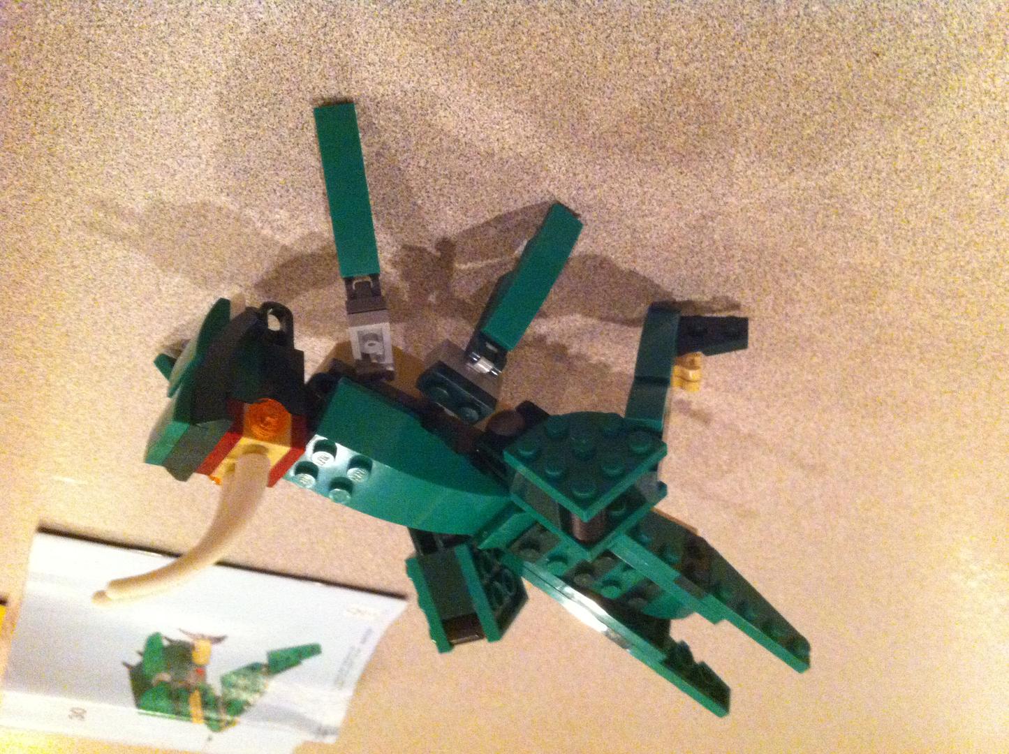 LEGO MOC 31058 Grasshopper by apparat | Rebrickable - Build with LEGO